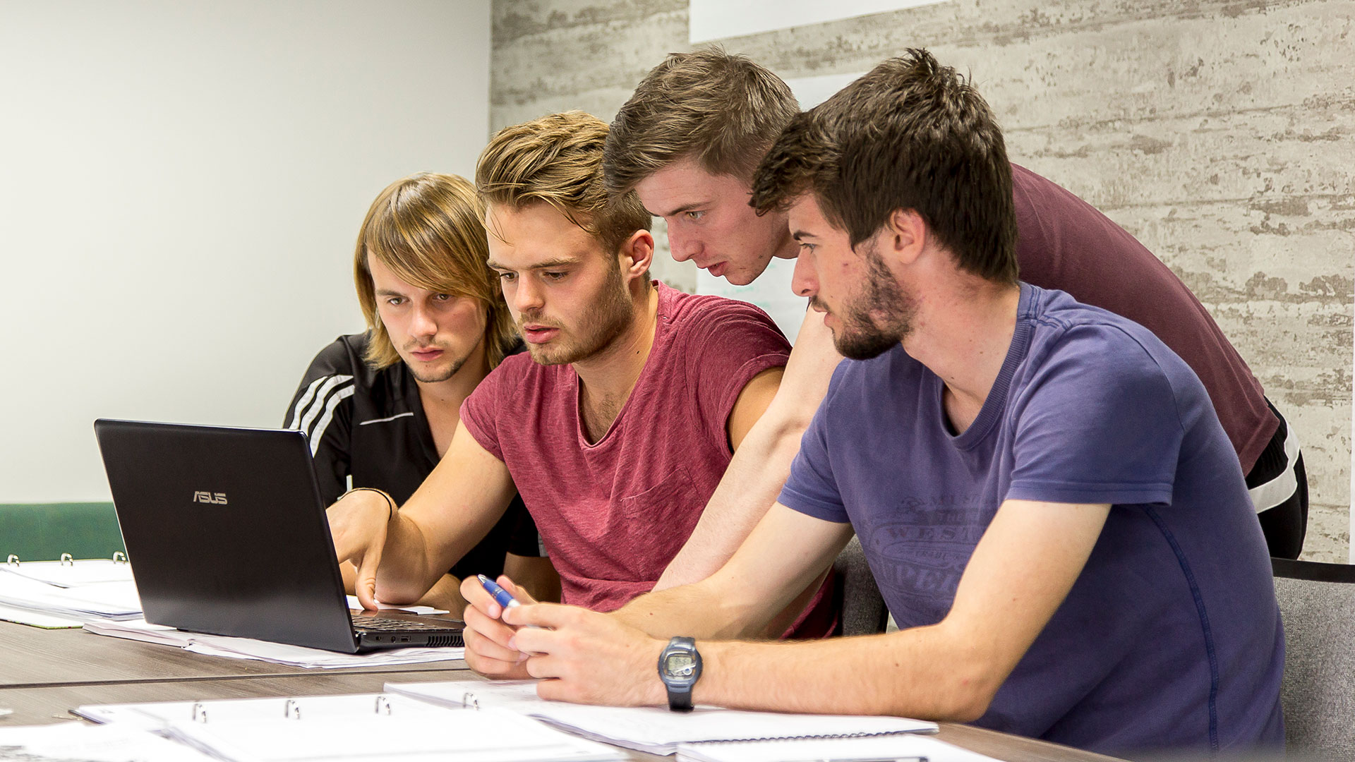 Independent Courses | First Step Training